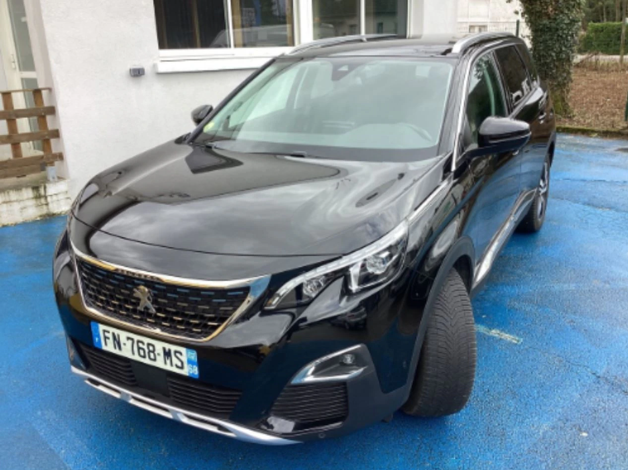Lot 113 - Peugeot 5008 Blue HDI, année 2020, avec 87461 km au compteur ...