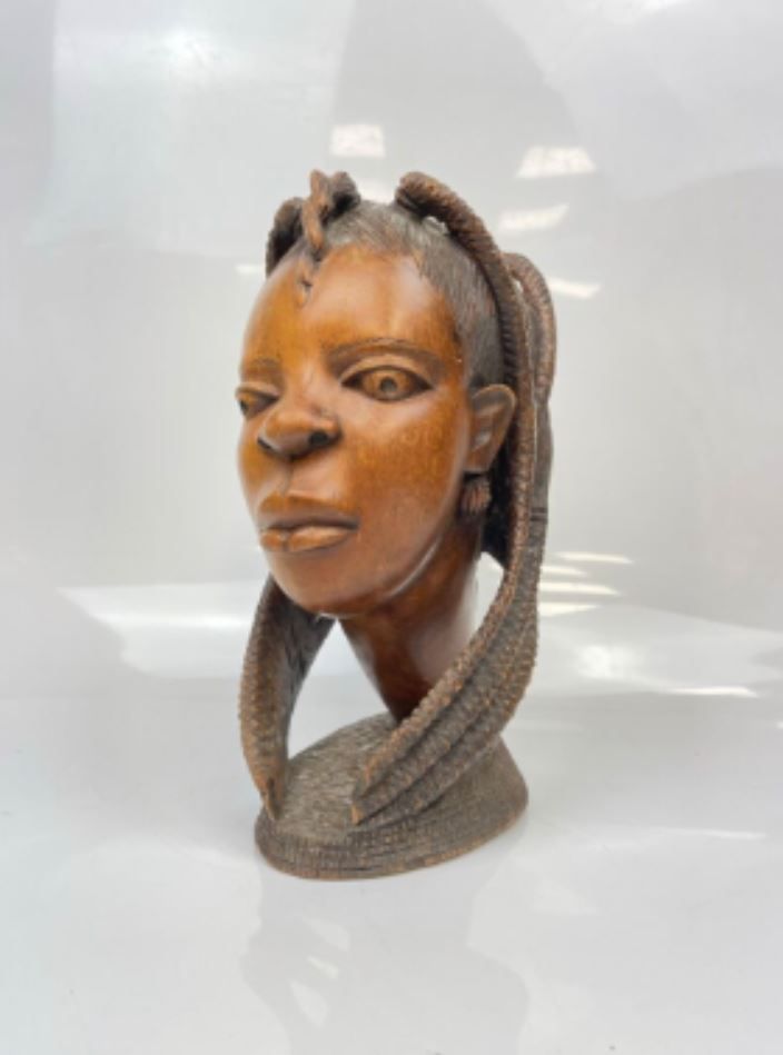 Lot 30 - Sculpture en bois signée Rubben de 29 cm de hauteur - Résultat ...